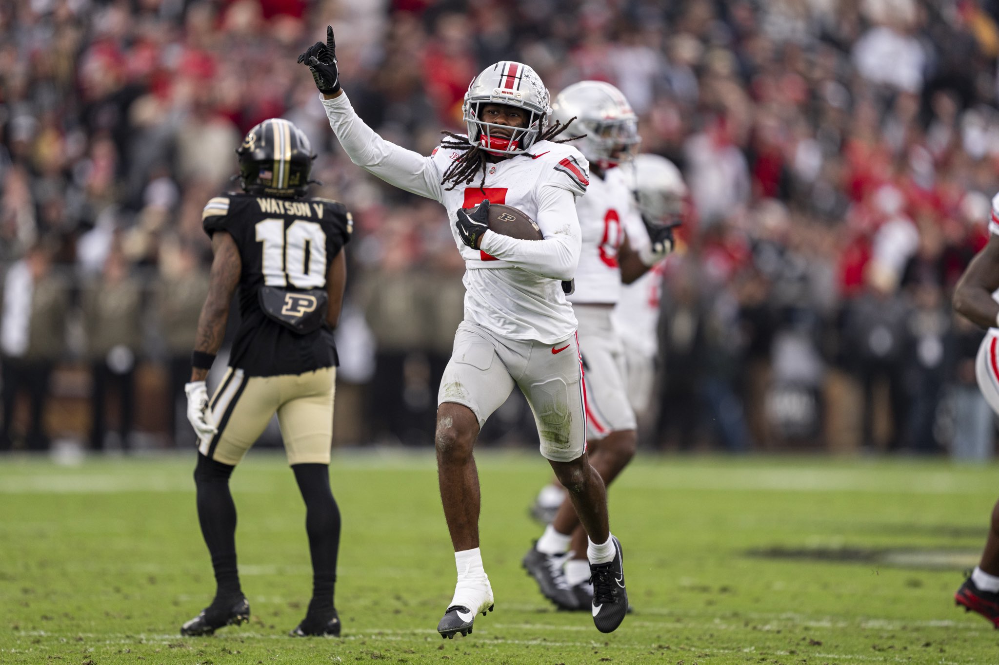 Ohio State Football: Buckeyes shine as they Railroad the Boilermakers 34-10